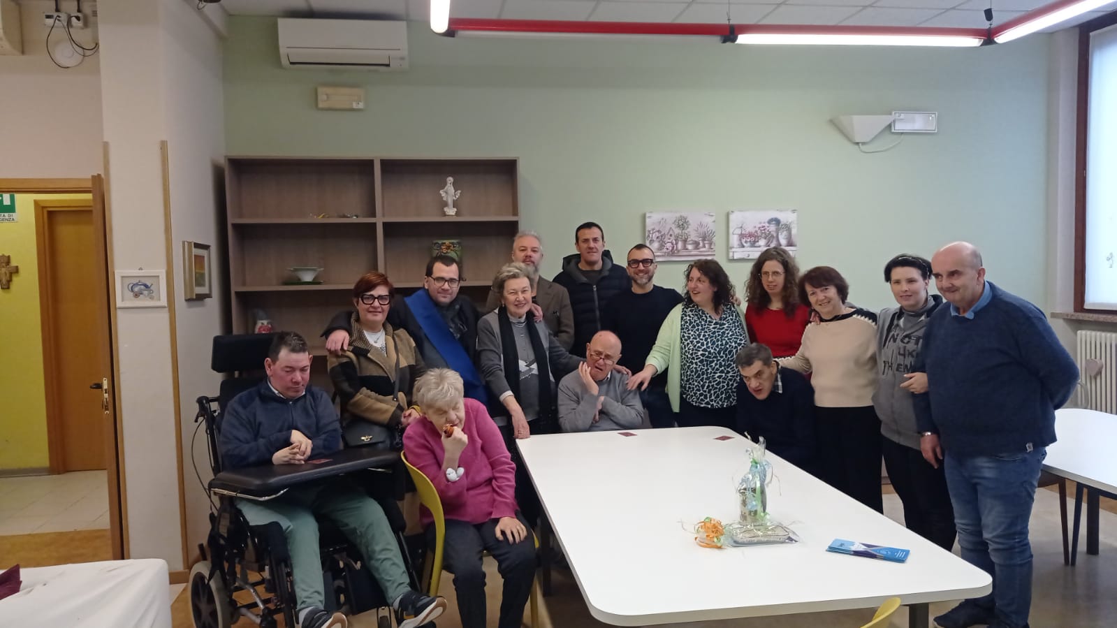 Provincia di Mantova - GENEROSA DONAZIONE di RE MAIALE ALLE CASE ...